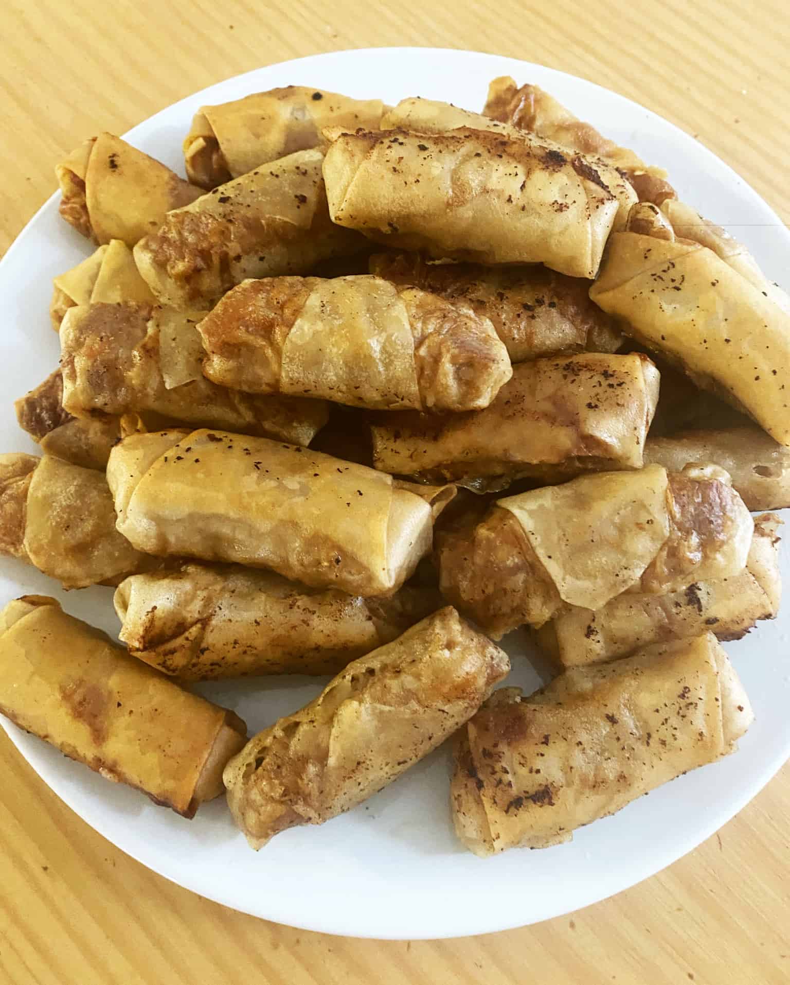 Lumpiang Shanghai - Mom in Madrid